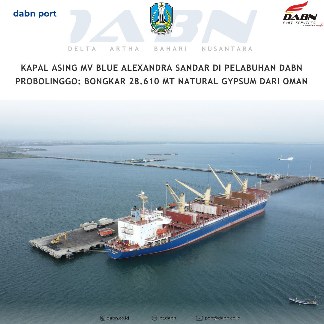 Kapal Asing MV Blue Alexandra Sandar di Pelabuhan DABN Probolinggo ...